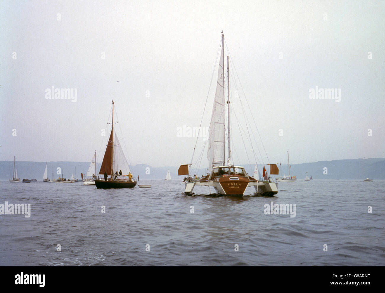 Course de yacht transatlantique en solitaire Banque de photographies et ...