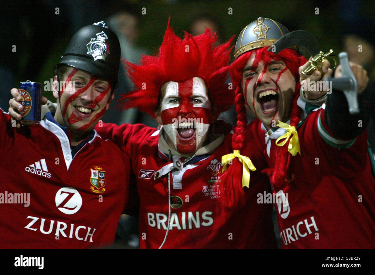 Rugby fans costume Banque de photographies et d’images à haute ...