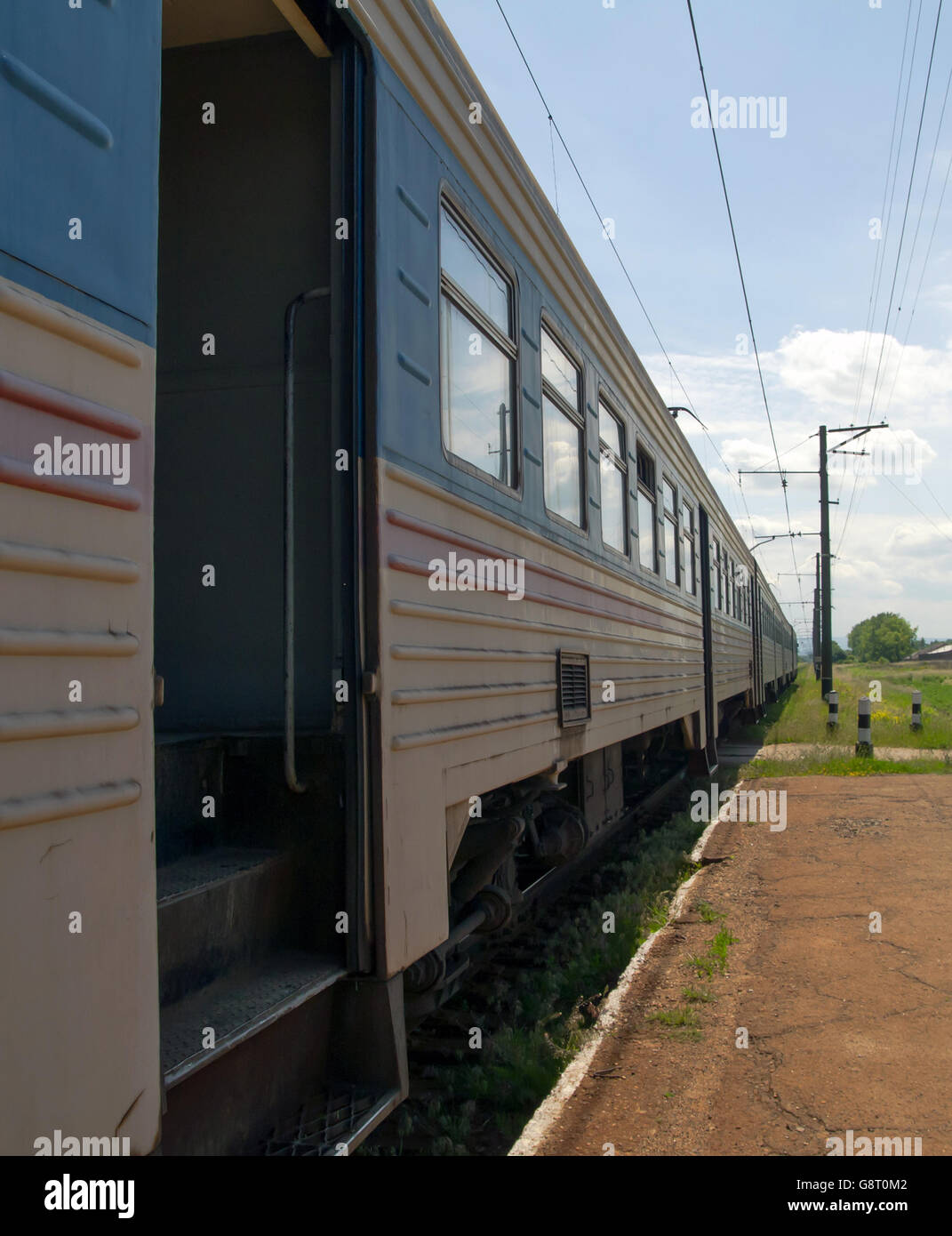 Train doors Banque de photographies et d’images à haute résolution - Alamy