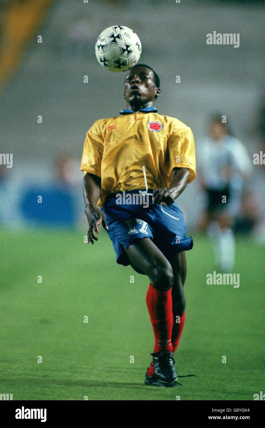 Faustino asprilla colombia Banque de photographies et d’images à haute ...