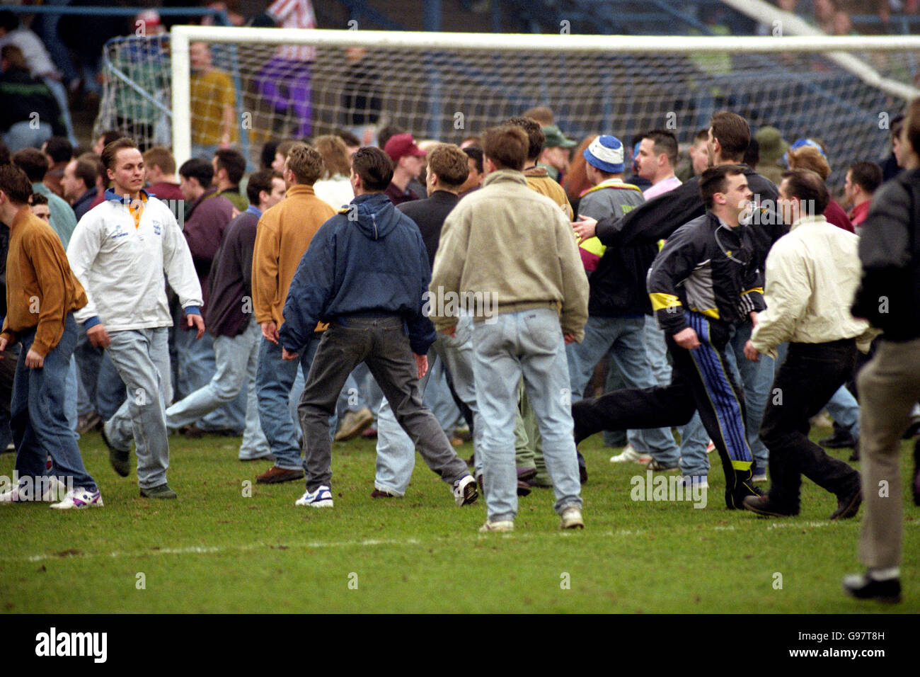 Football hooligans birmingham Banque de photographies et d’images à ...