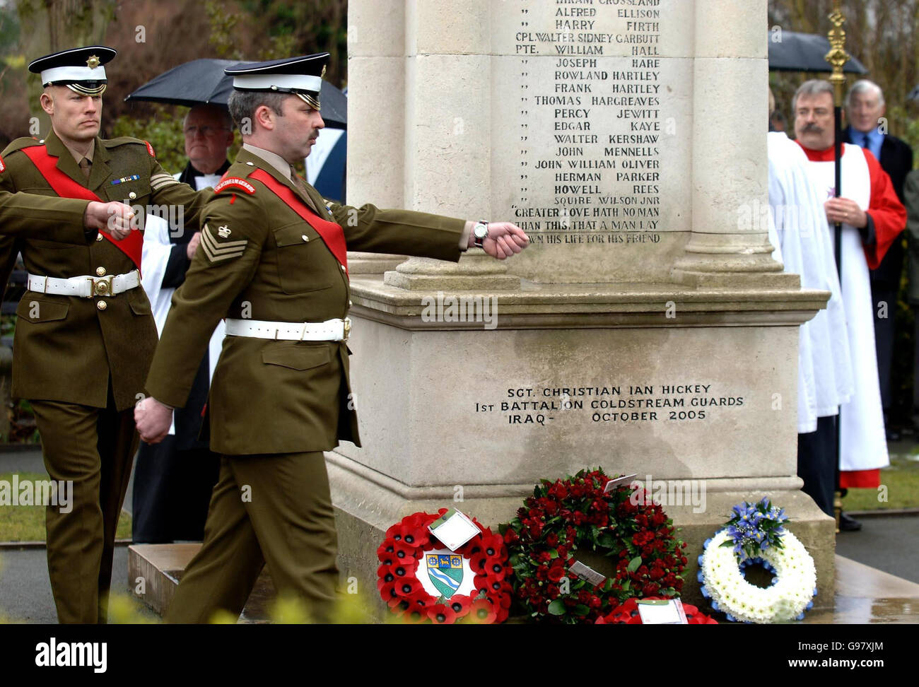 Coldstream guards march past Banque de photographies et d’images à ...