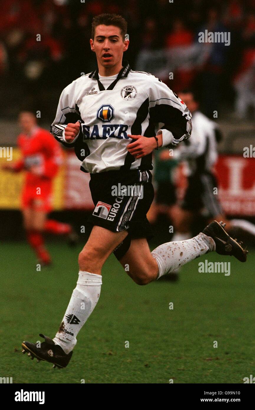 Sammy van den bossche Banque de photographies et d’images à haute ...