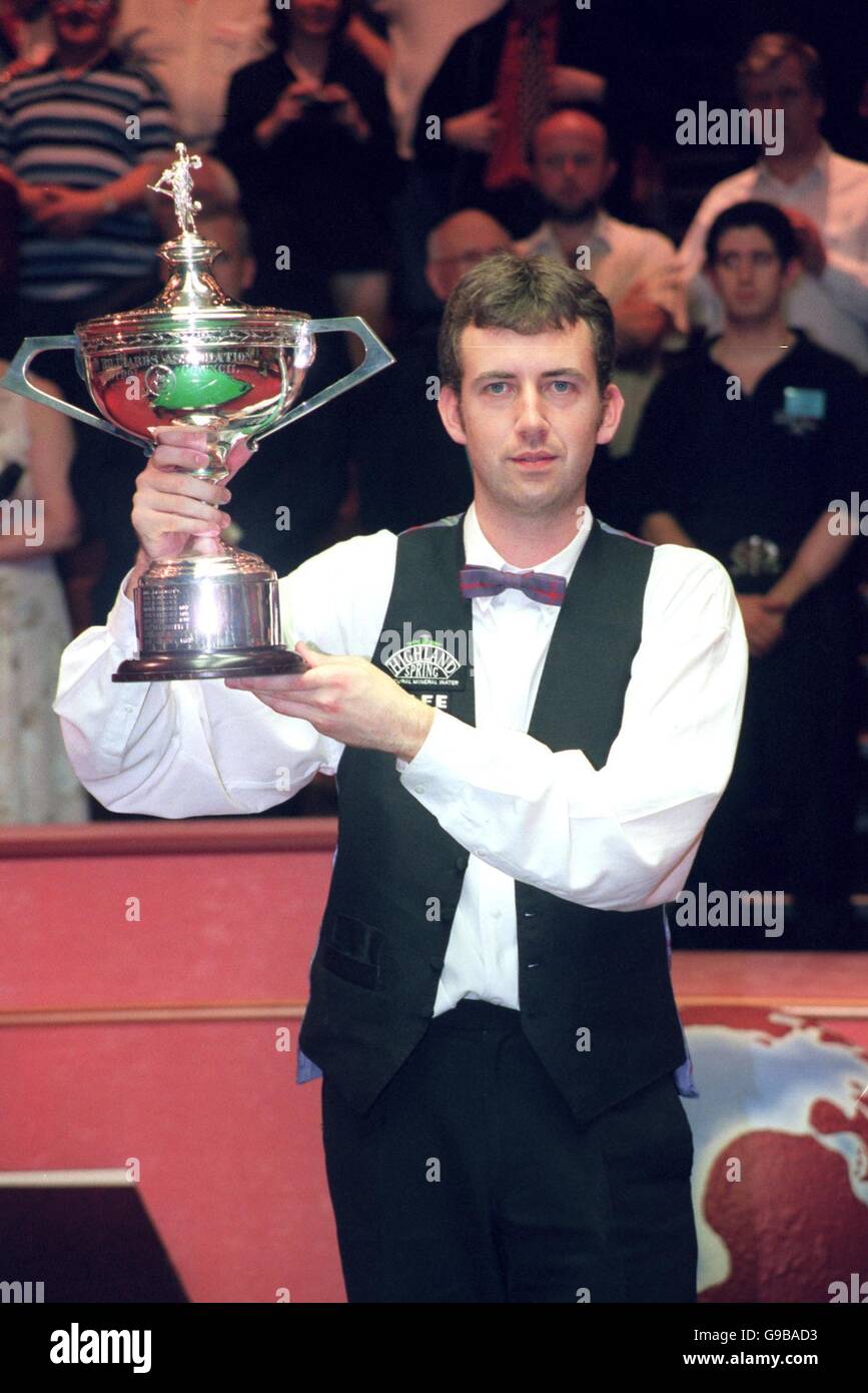 Snooker - Embassy World Championship - Crucible Theatre, Sheffield.Mark ...