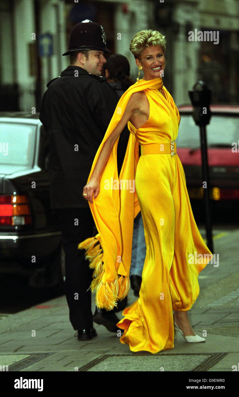 Paula hamilton model Banque de photographies et d’images à haute ...