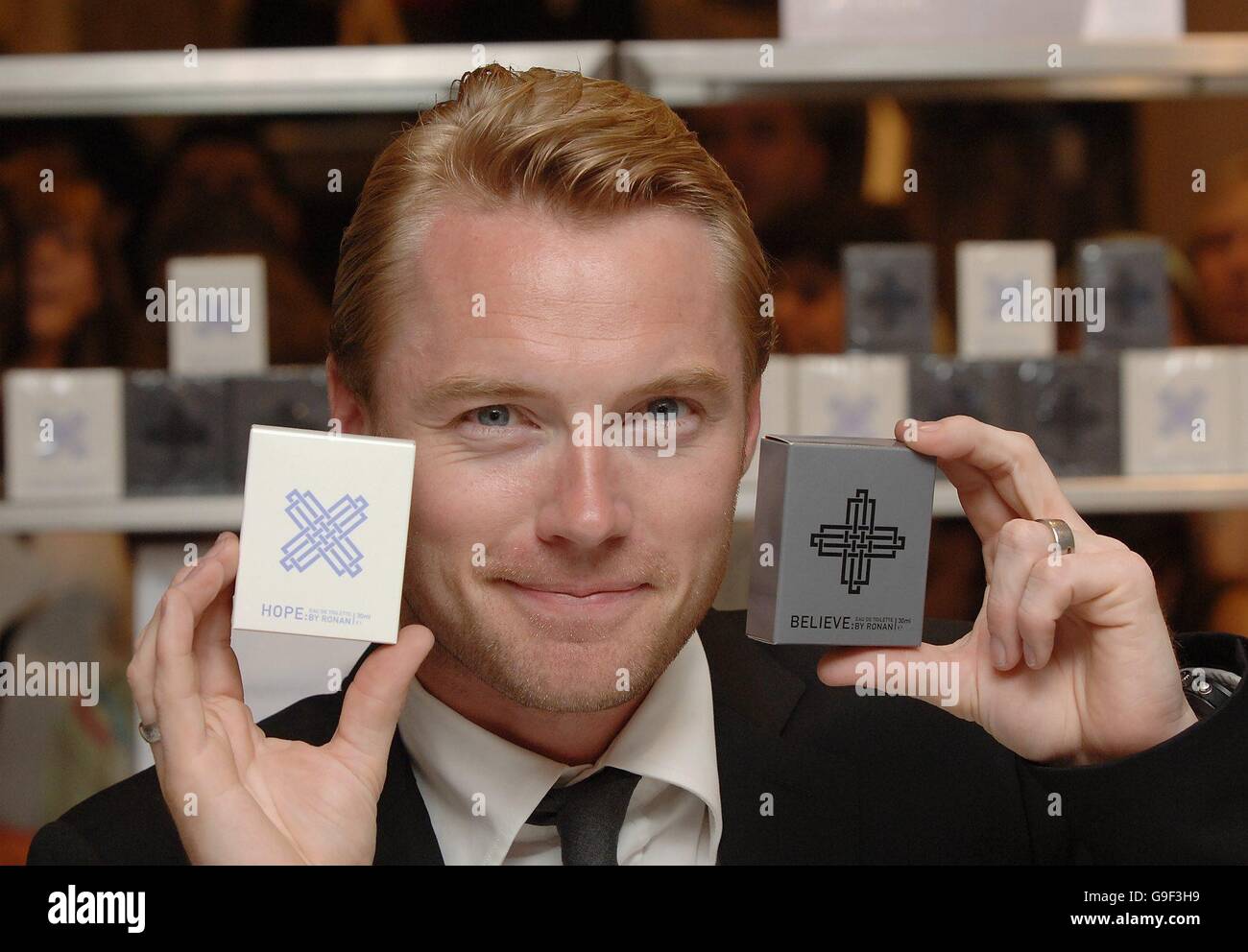 Ronan keating au lancement pour sa nouvelle ligne de parfums Banque de ...