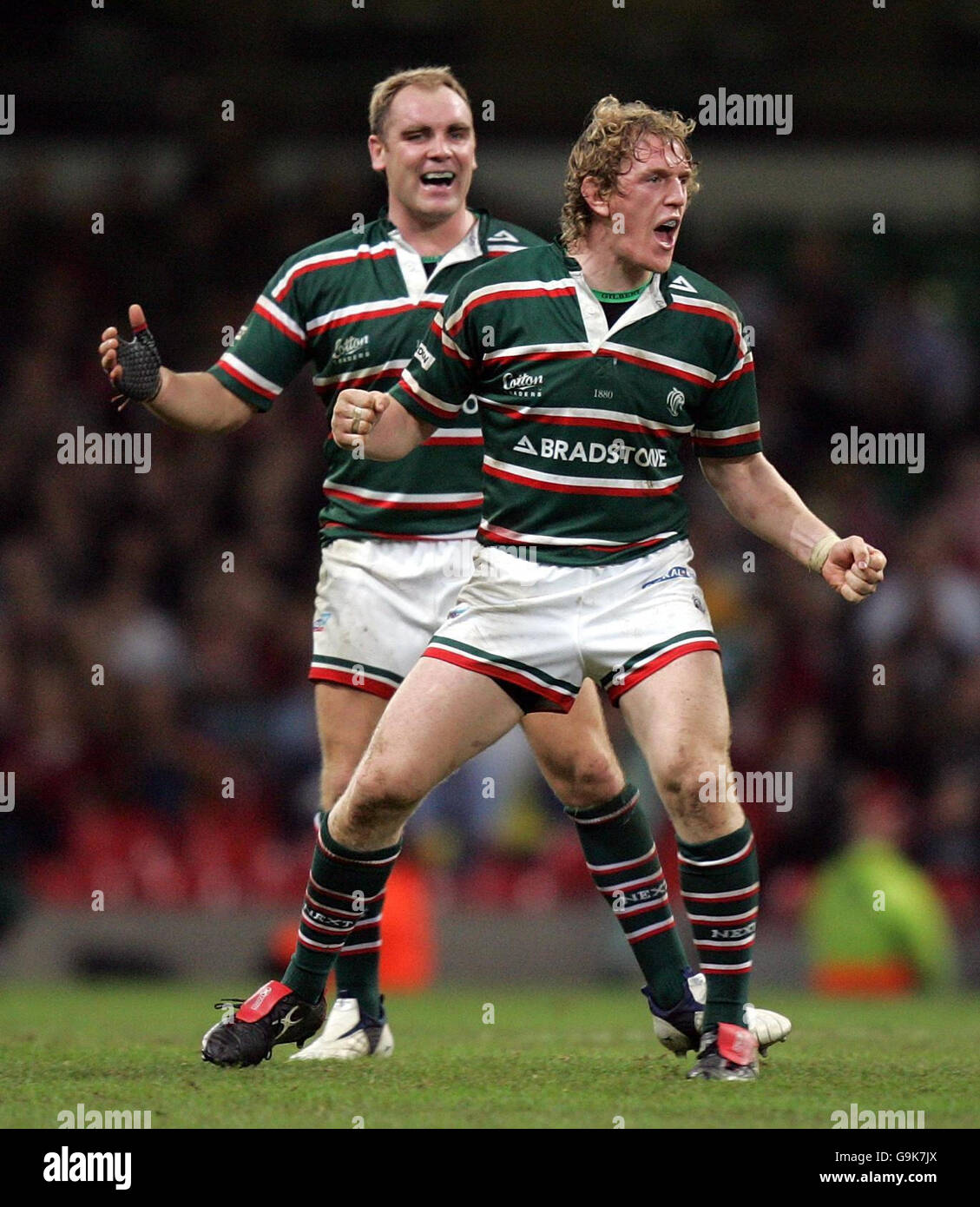 Sam Vesty de Leicester célèbre son objectif de chute longue portée qui ...