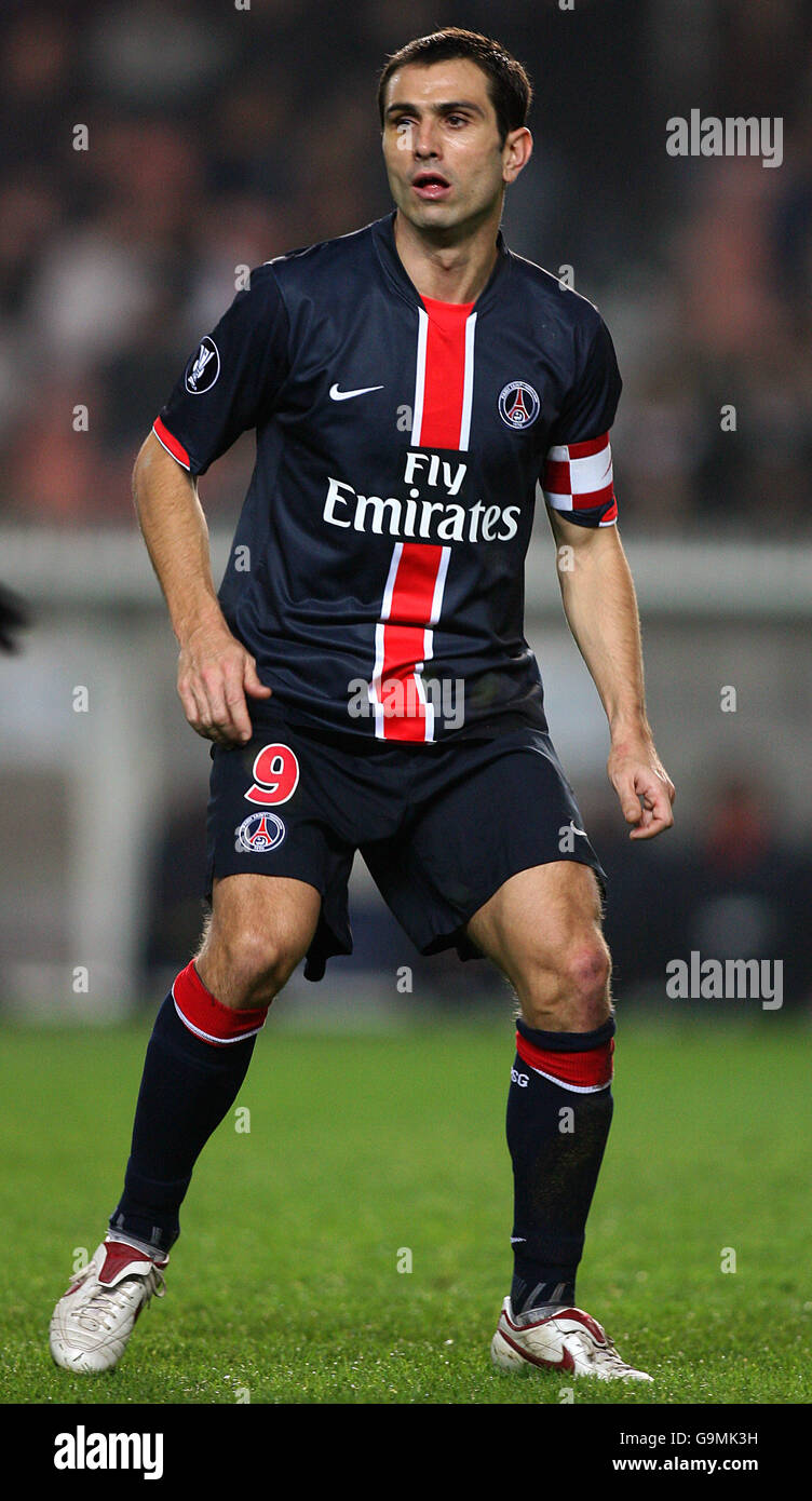 Pedro pauleta paris saint germain Banque de photographies et d’images à ...