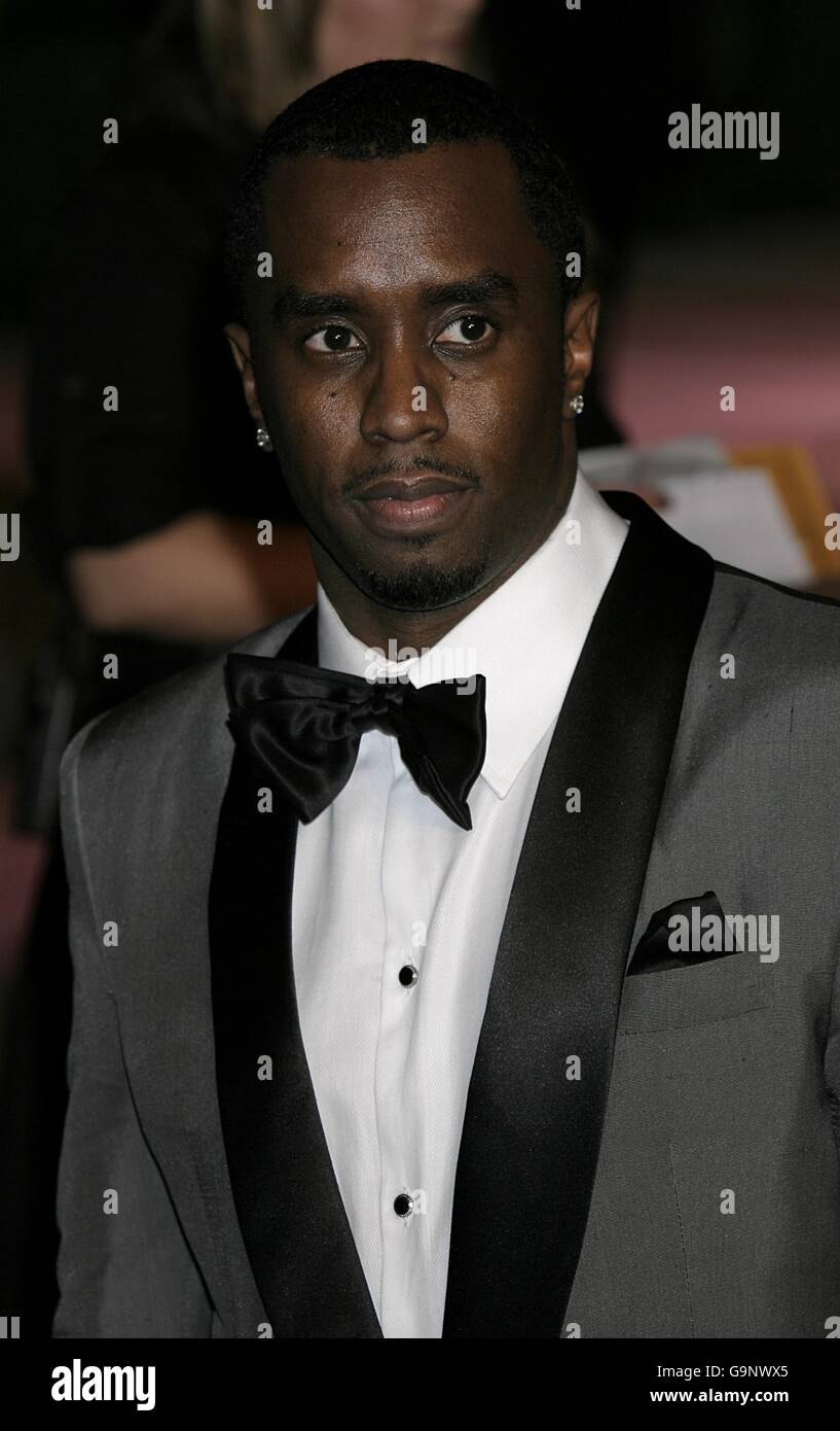 P diddy party Banque de photographies et d’images à haute résolution ...