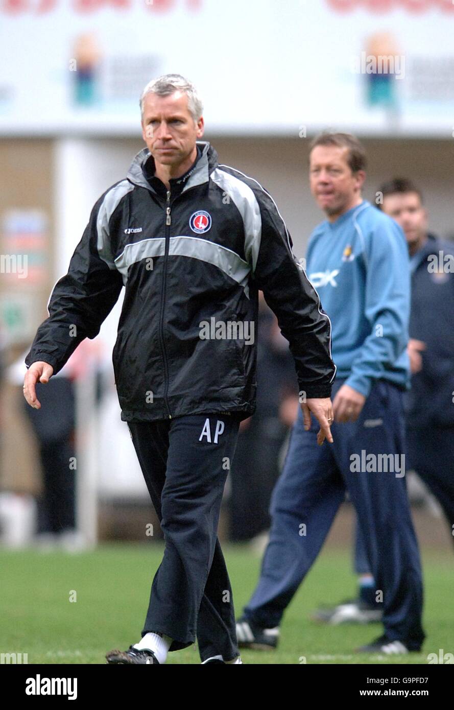 Alan Pardew, directeur du sport de Charlton, quitte le West Ham United ...