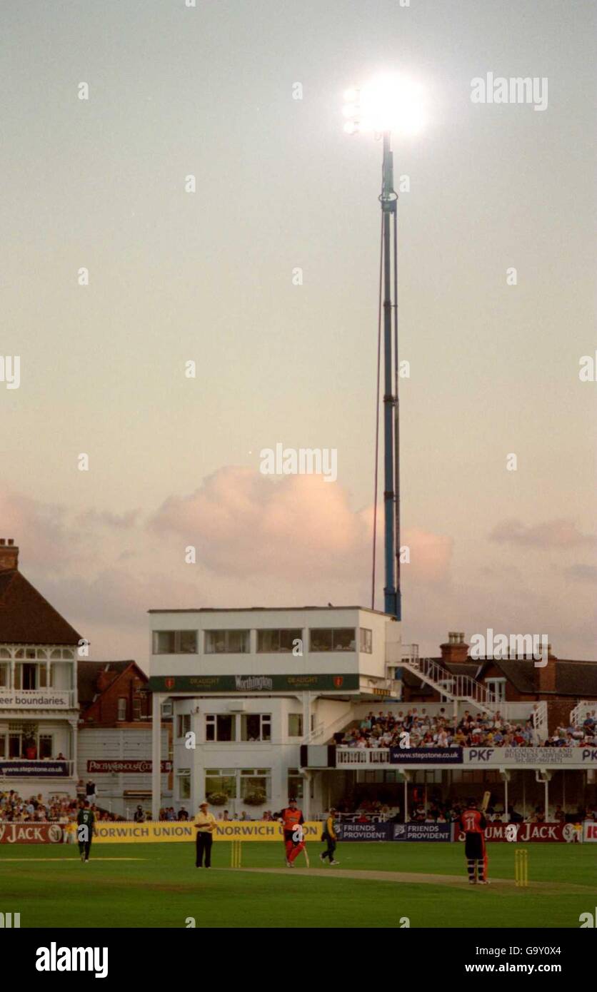 Notts ccc v yorkshire ccc Banque de photographies et d’images à haute ...