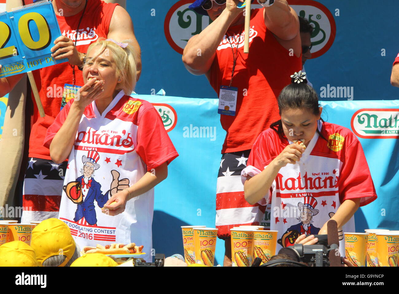 Sonya thomas Banque de photographies et d’images à haute résolution - Alamy