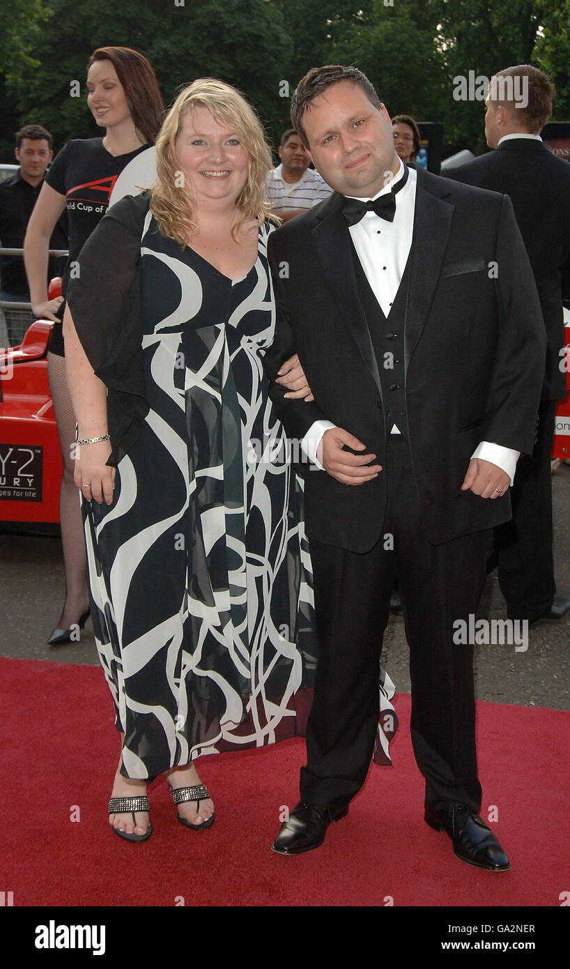 Paul potts wife julie ann potts Banque de photographies et d’images à ...