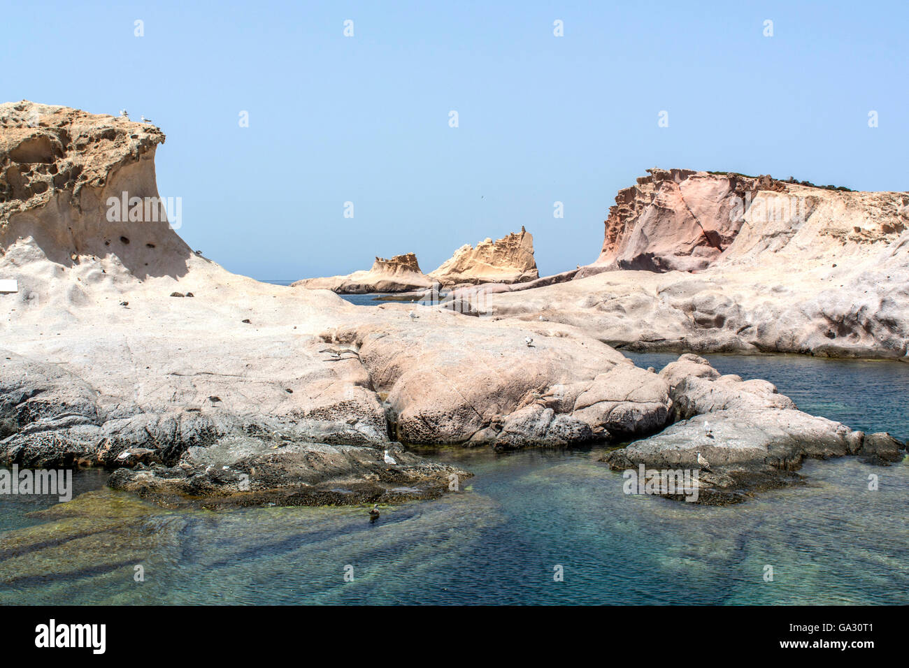 Rochers de la mer Banque de photographies et d’images à haute ...