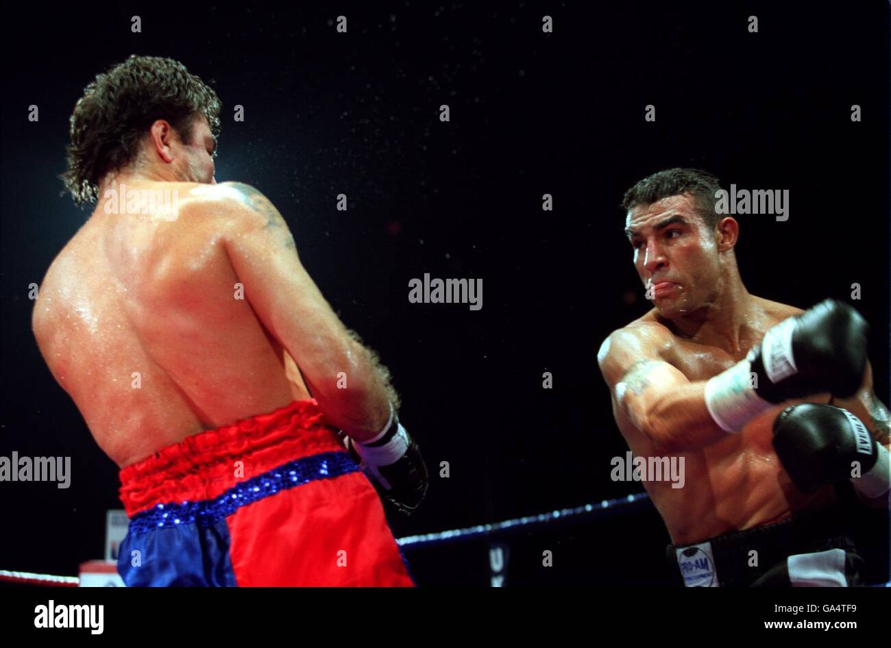 Robin reid v julio cesar vasquez Banque de photographies et d’images à ...