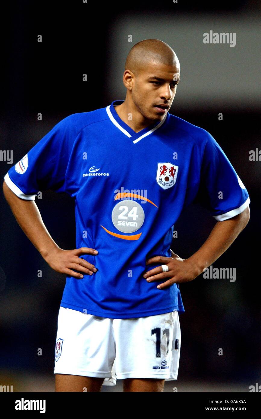 Division de la ligue nationale de football un millwall v portsmouth ...