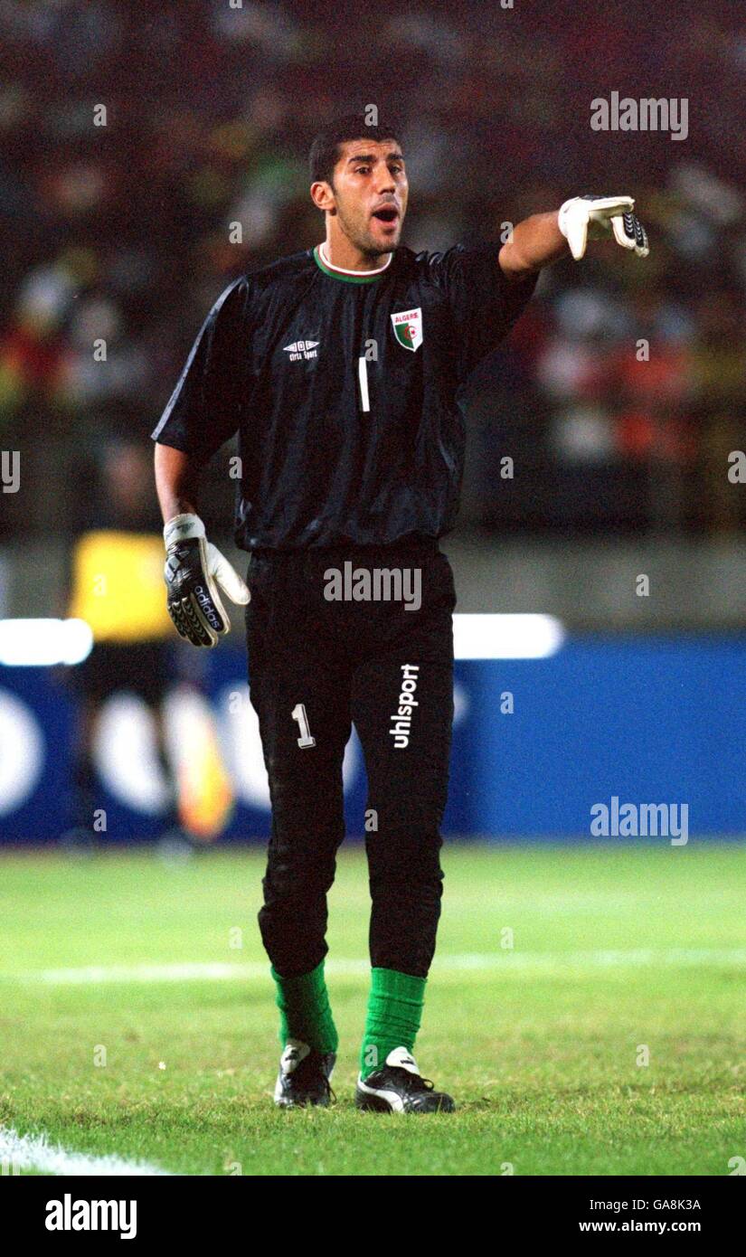 Mali goalkeeper Banque de photographies et d’images à haute résolution ...
