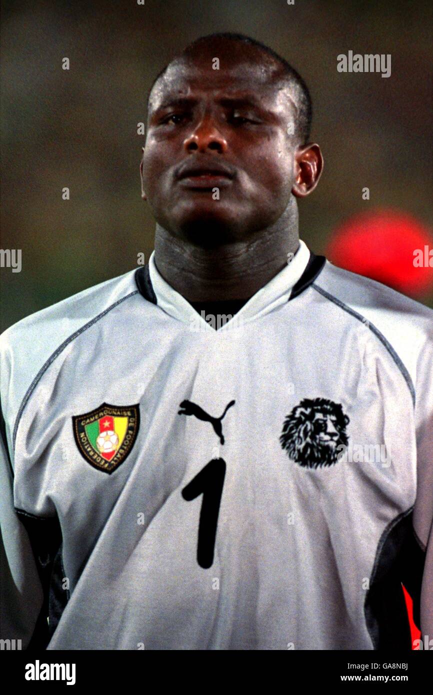 Mali goalkeeper Banque de photographies et d’images à haute résolution ...