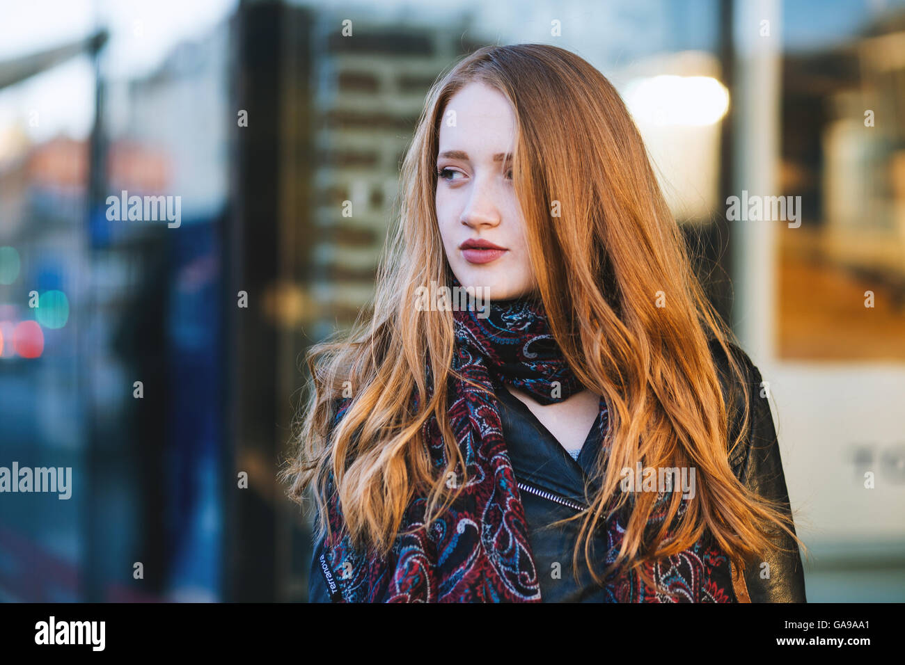 Portrait de femme rousse Banque de photographies et d’images à haute ...