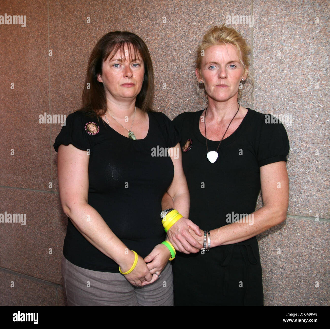 Amis d'enfance kate mccann Banque de photographies et d’images à haute ...