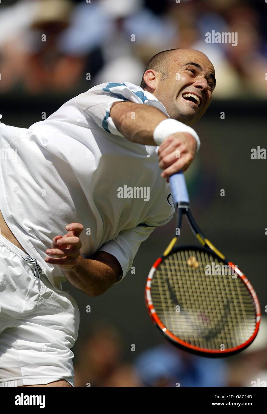 Andre agassi sert Banque de photographies et d’images à haute ...