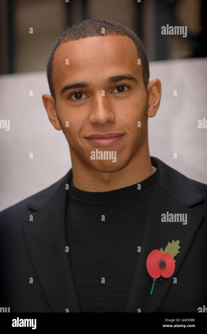 Lewis hamilton lancement de livre photocall Banque de photographies et ...