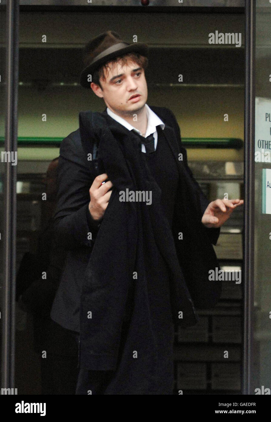 Amy winehouse and her husband blake fielder civil Banque de ...