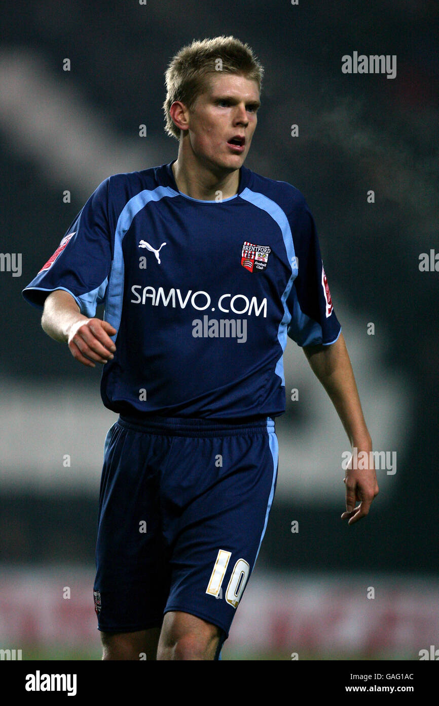 Soccer coca cola football league deux milton dons brentford stadium ...