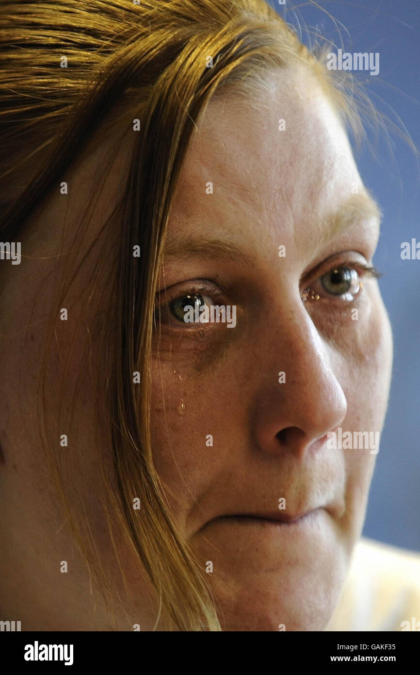 Karen Matthews, la mère de Shannon Matthews, âgée de 9 ans, fait un ...