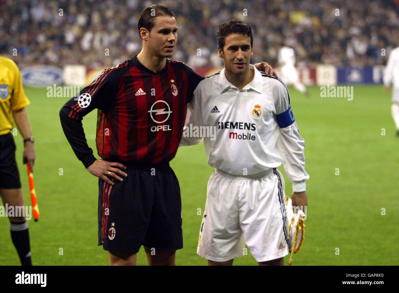 Fernando redondo real madrid Banque de photographies et d’images à ...