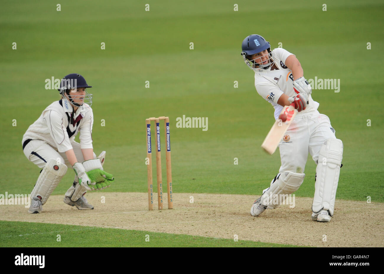 Surreys nicky shaw en action Banque de photographies et d’images à ...