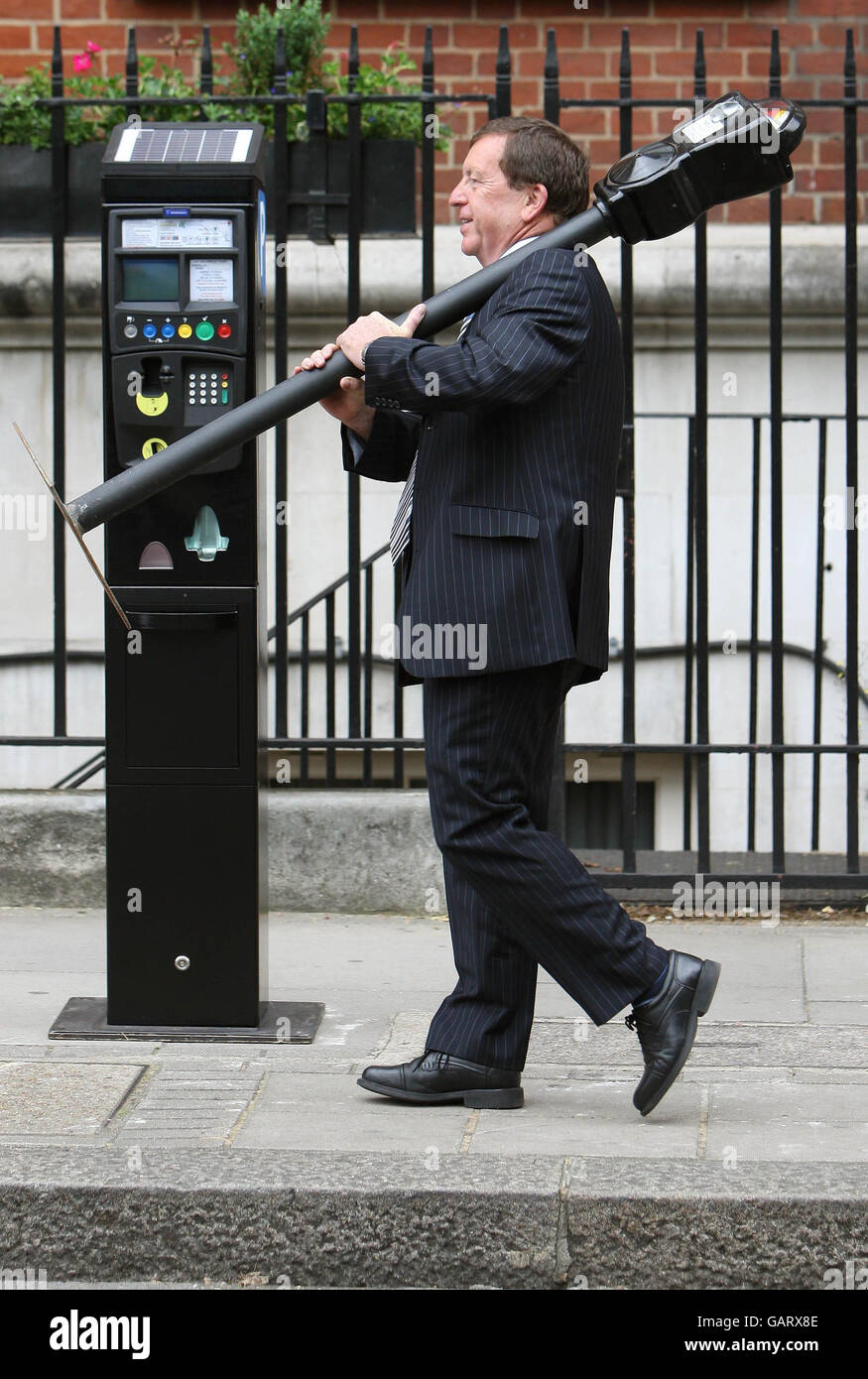 Robert Barnes, directeur de Parkeon, qui fabrique les parcmètres de ...