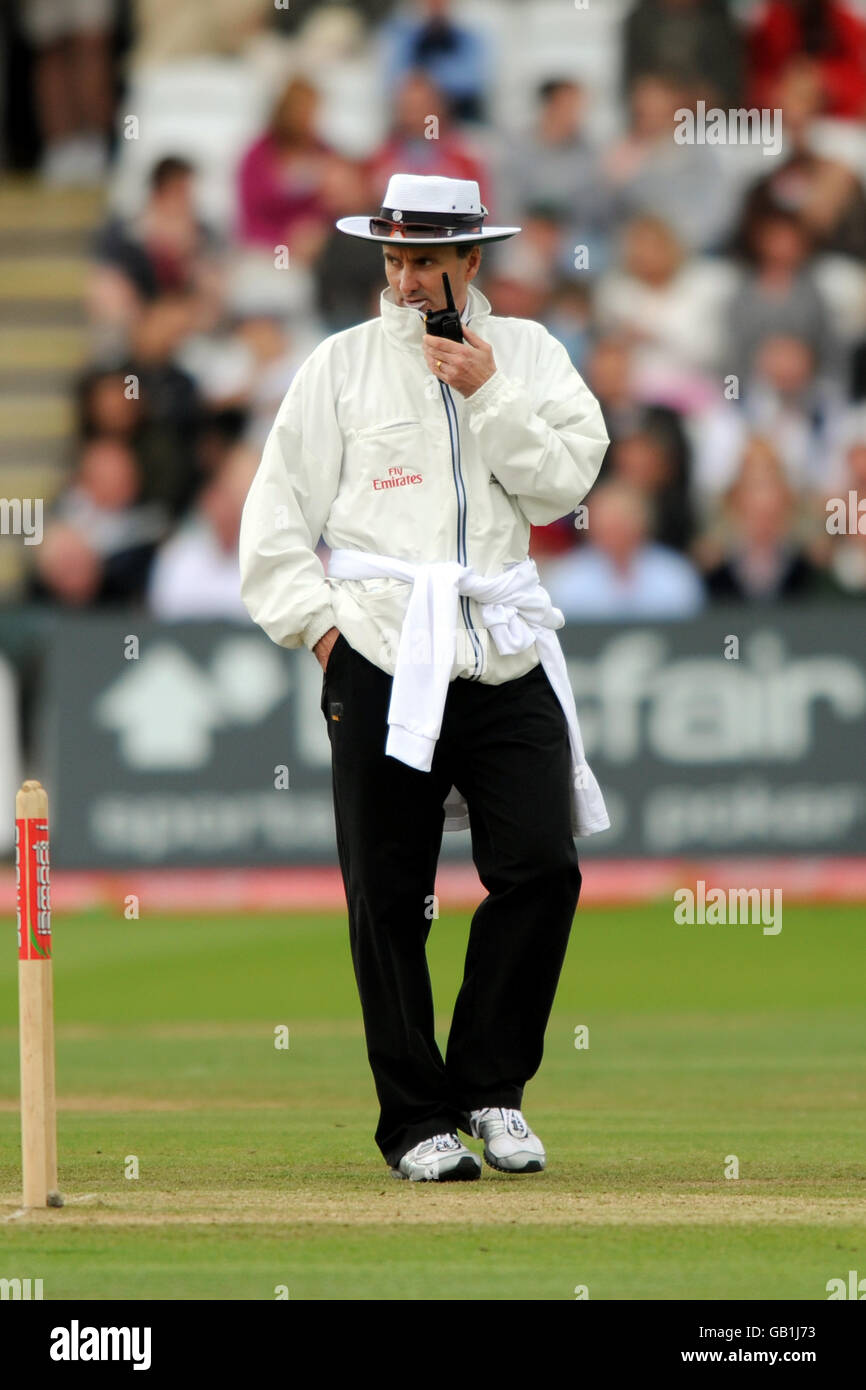 Arbitre billy bowden Banque de photographies et d’images à haute ...