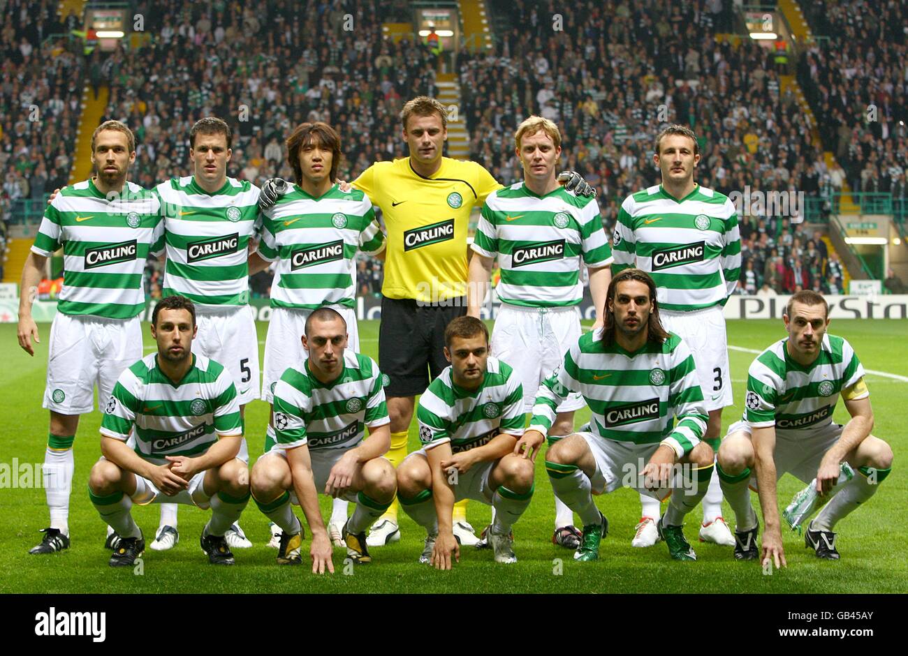 Football uefa champions league groupe celtique aab celtic park Banque ...