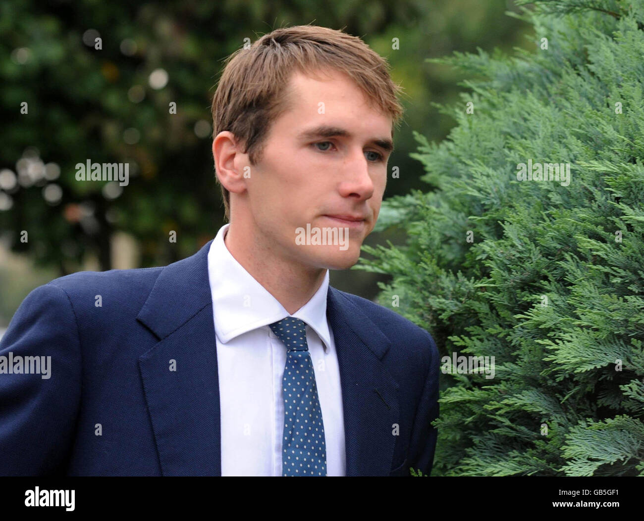 Otis ferry arrive au tribunal de cirencester Banque de photographies et ...