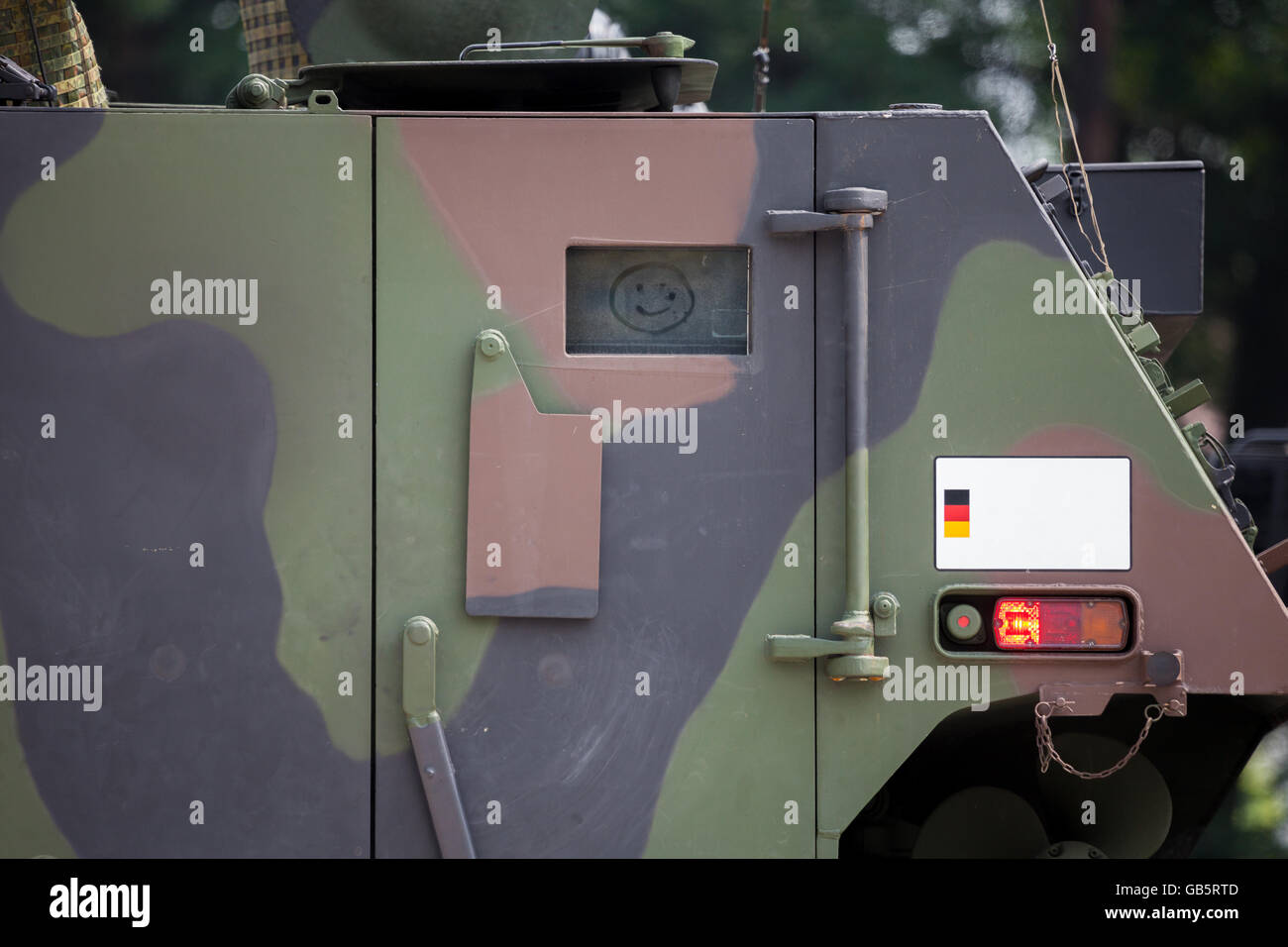 Porte militaire Banque de photographies et d’images à haute résolution ...