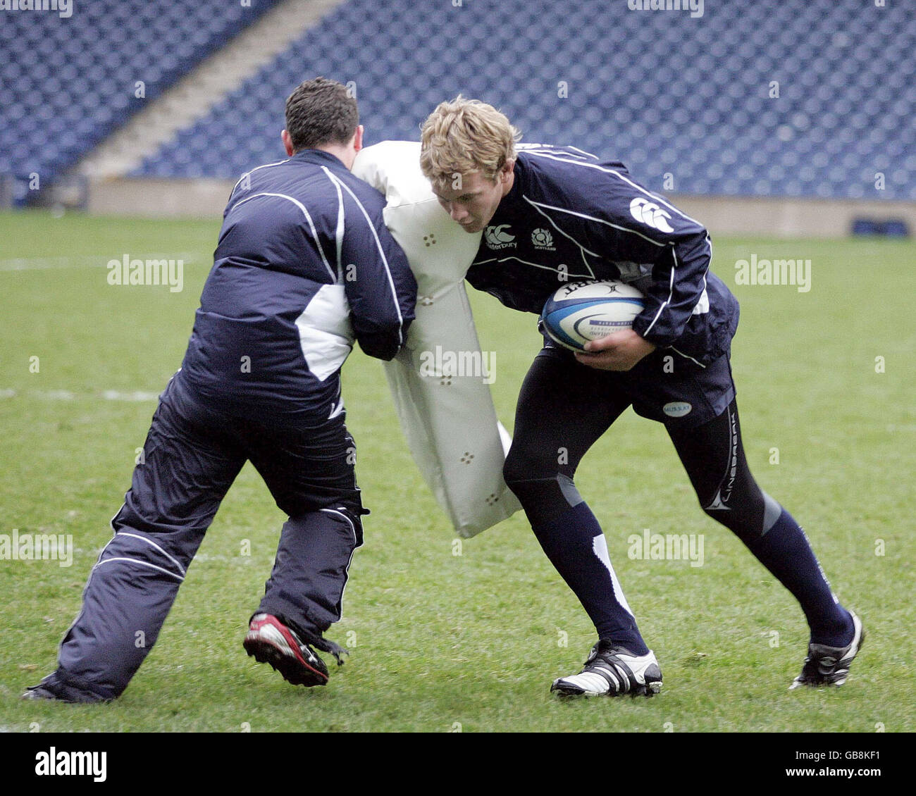 Rugbyu ecosse pleine longueur de la session d'entraînement des joueurs ...