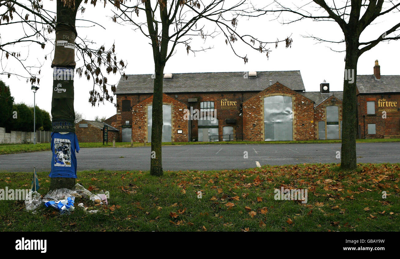 Meurtre de Rhys Jones.Une vue générale du Fir Tree Pub à Croxteth, la ...