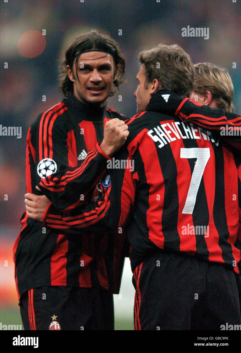 Paolo maldini and andriy shevchenko Banque de photographies et d’images ...