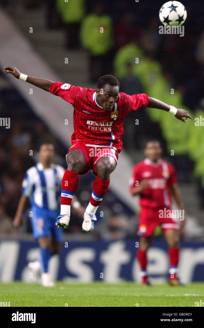 Essien lyon Banque de photographies et d’images à haute résolution - Alamy