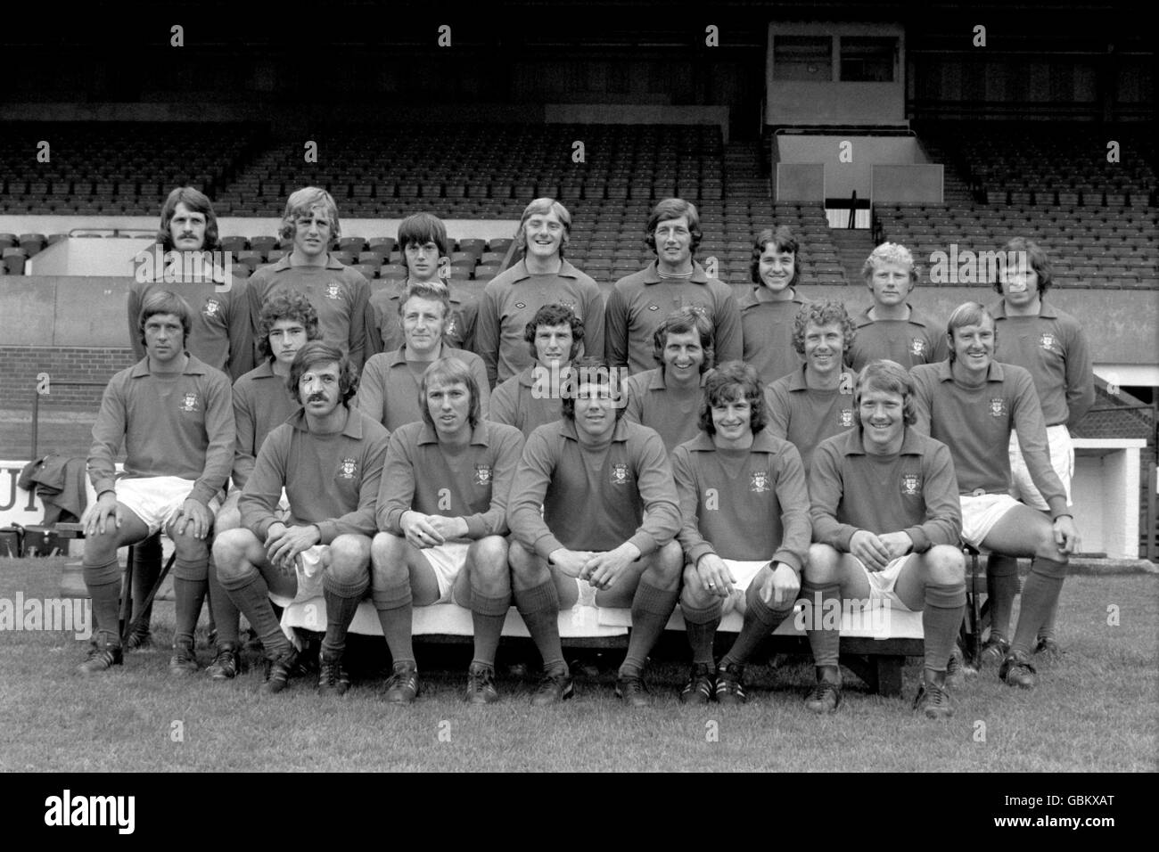 Nottingham Forest Squad 1972-73: (Rangée arrière, l-r) Dave Serella ...