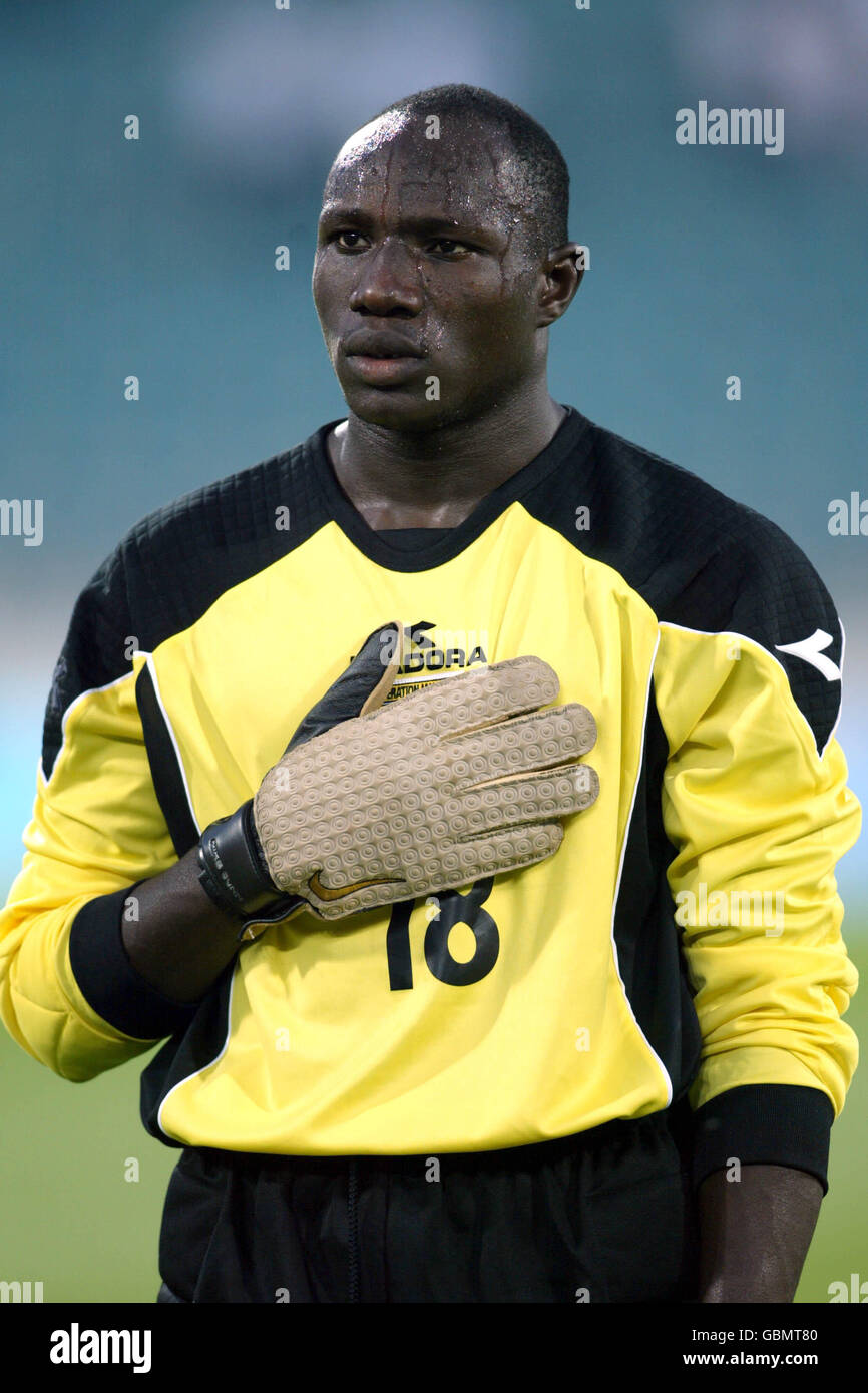 Mali goalkeeper Banque de photographies et d’images à haute résolution ...