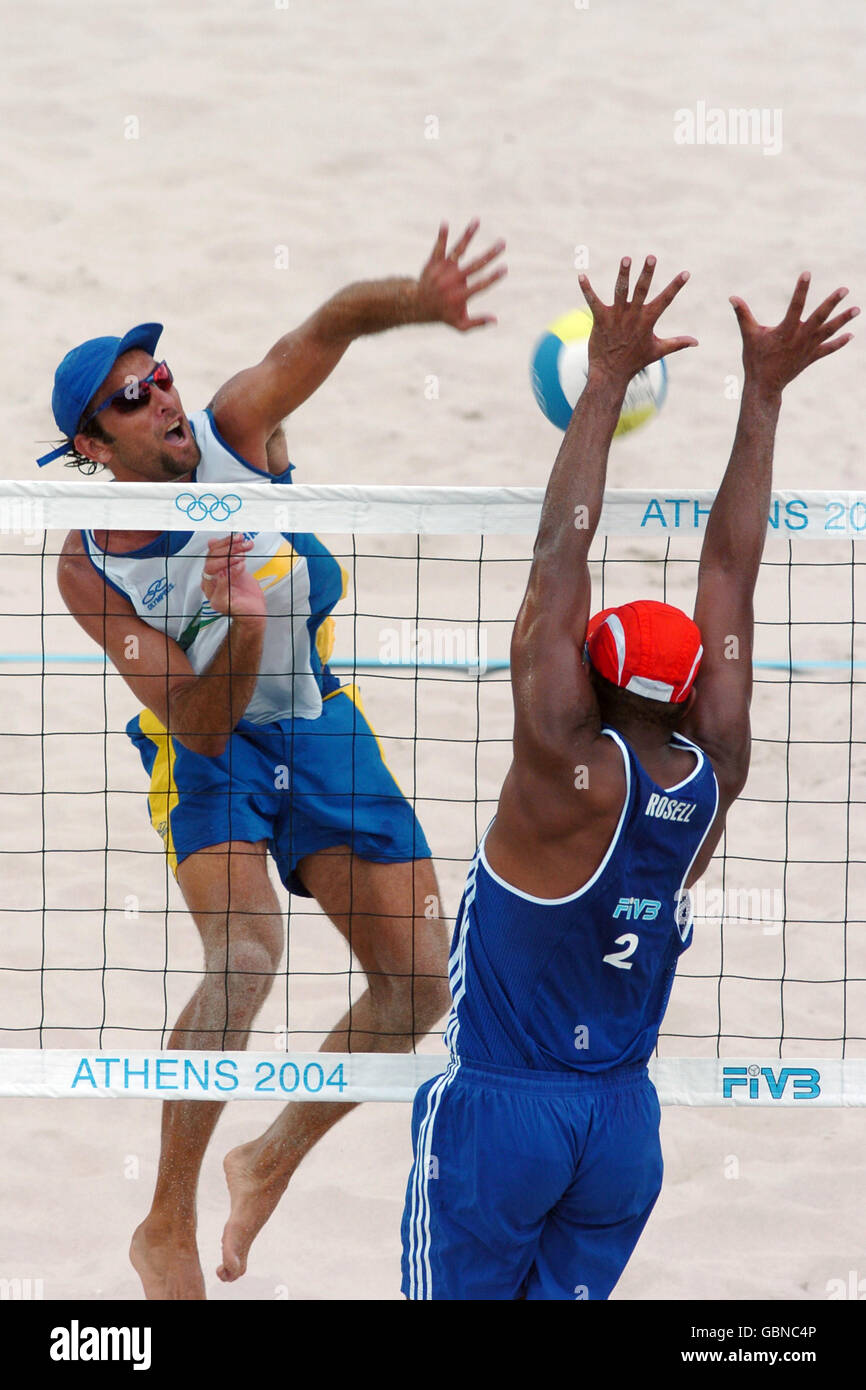 Cubas juan rosell milanes en action Banque de photographies et d’images ...