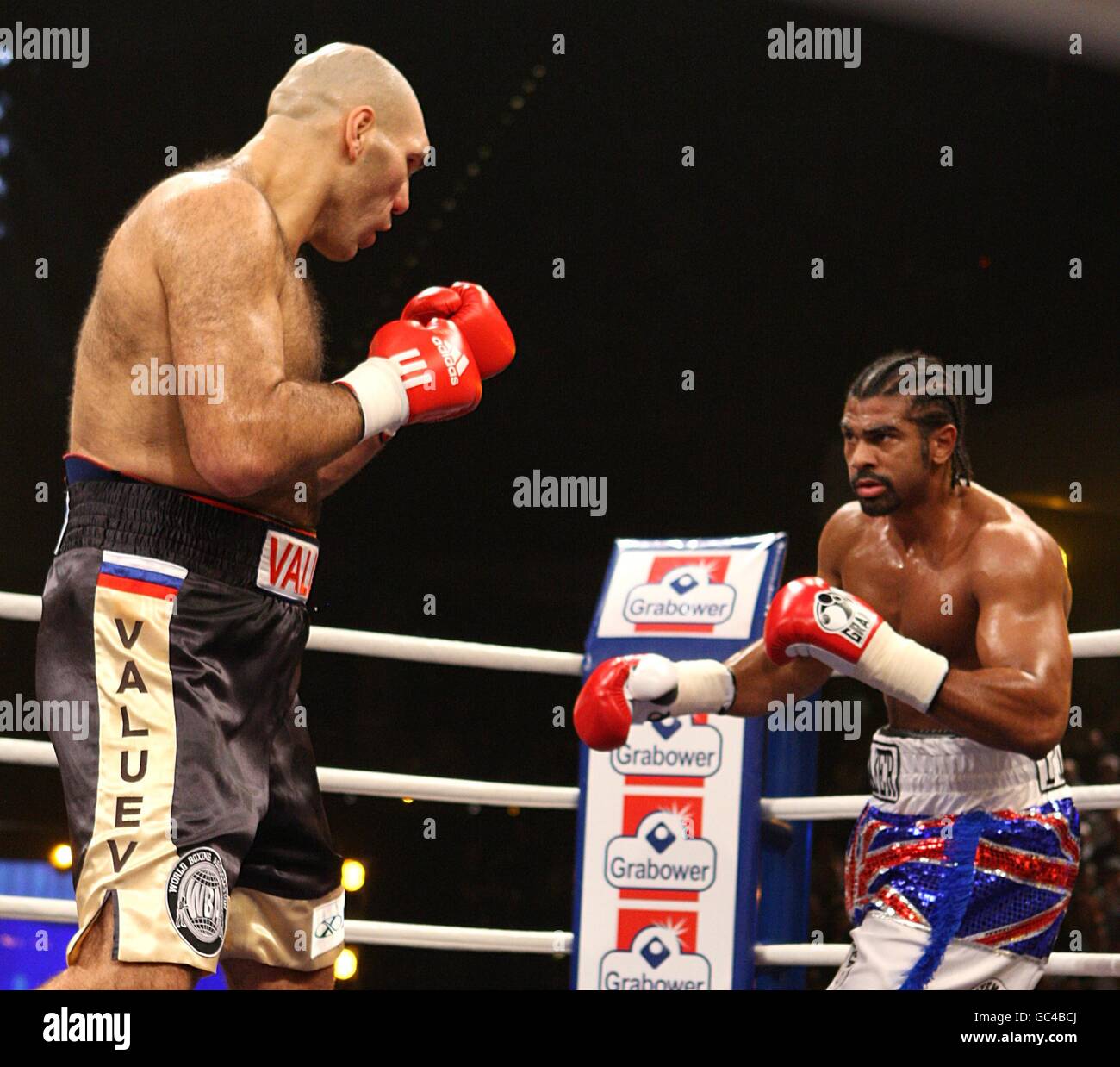 Boxe - WBA World Heavyweight Title - Nikolai Valuev v David Haye ...