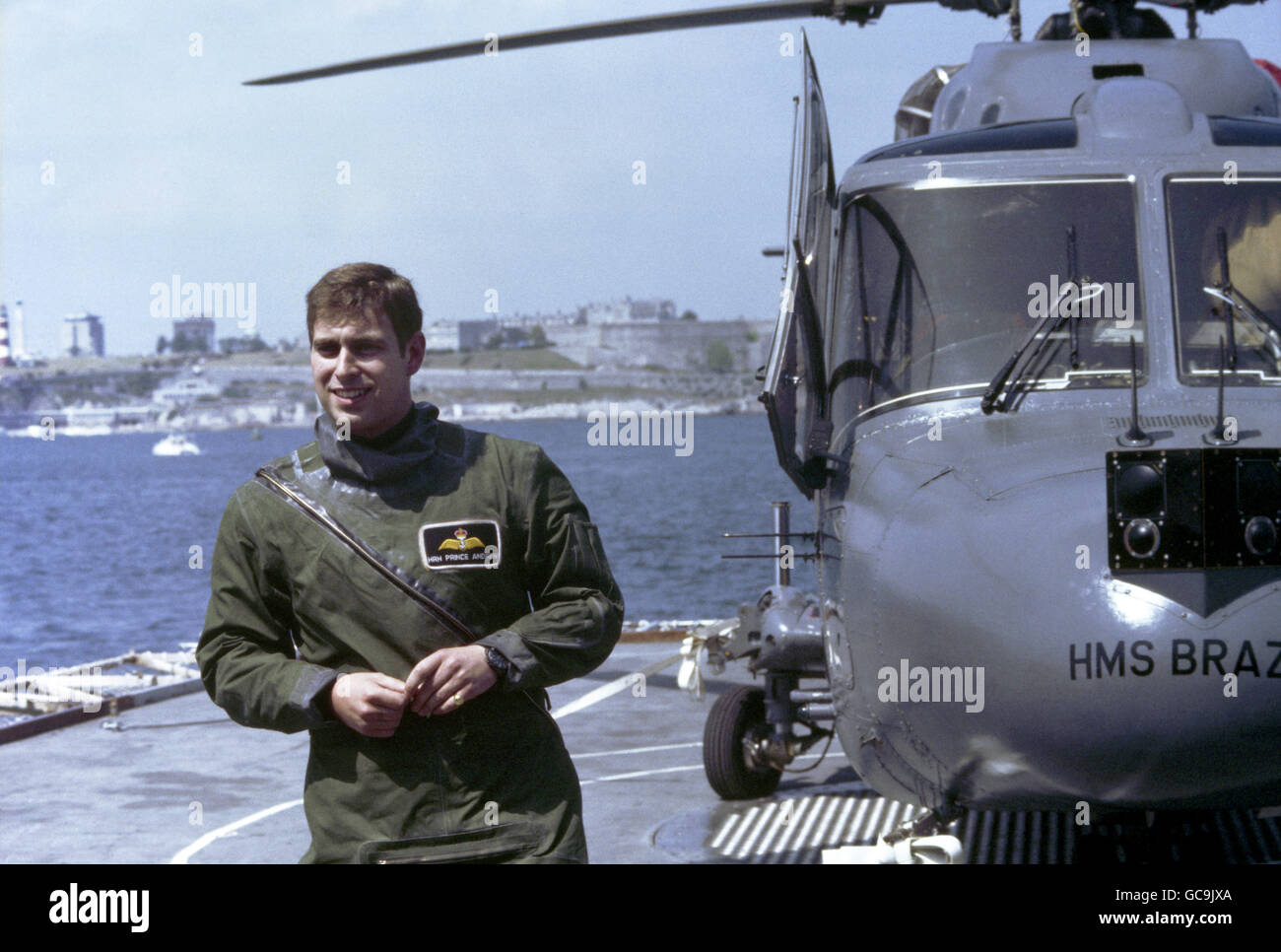 Le Prince Andrew sert à bord du HMS Brazen comme pilote de vol pendant ...