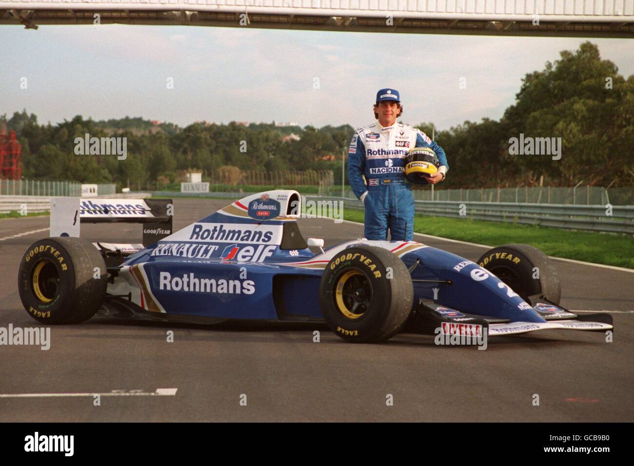 Formule 1 - Test - Estoril. Ayrton Senna avec la Renault Rothmans ...