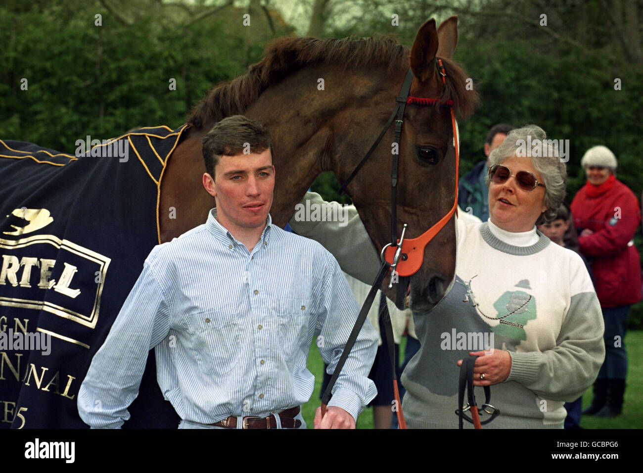 Vainqueur du grand national martell 1995 Banque de photographies et d ...