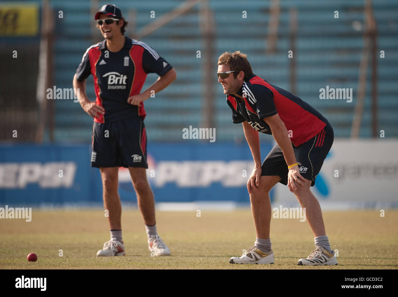 Angleterre liam plunkett filets session shagoreka cricket ground Banque ...