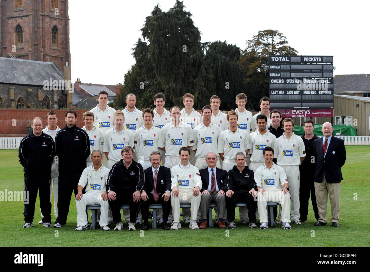 James burke jason roy Banque de photographies et d’images à haute ...