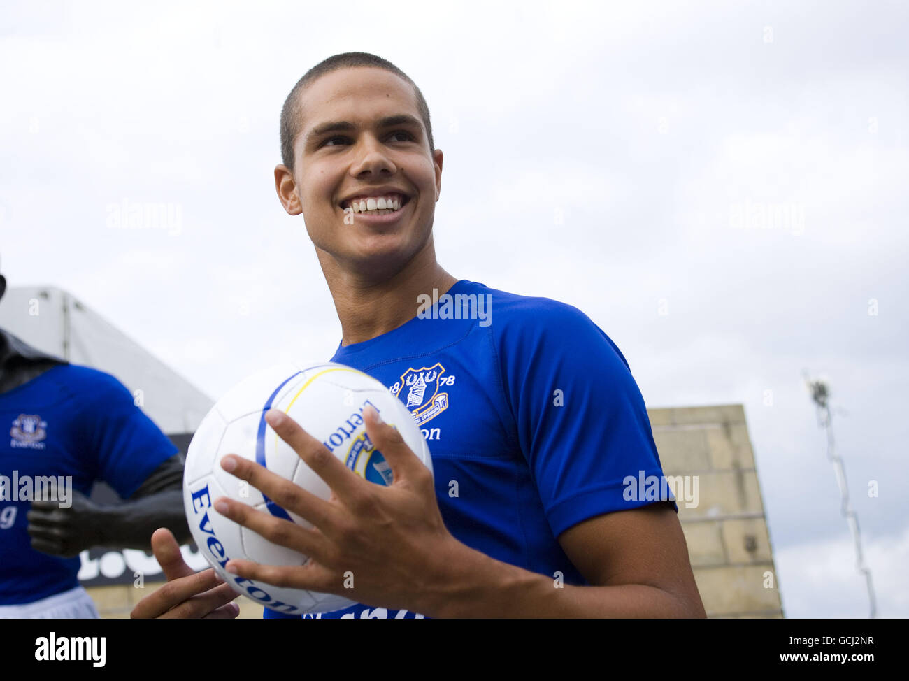 Evertons jack rodwell lors du lancement du nouveau kit Banque de ...